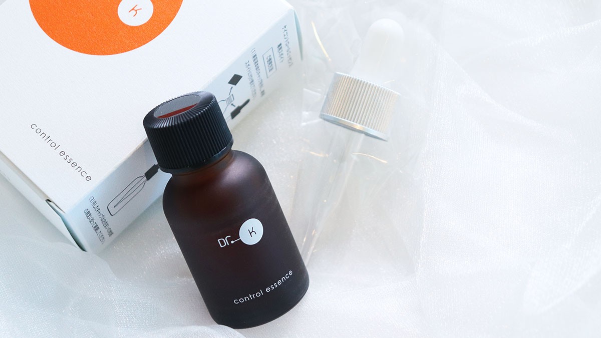 水溶性ビタミンC誘導体のリン酸アスコルビルMg入りのブースタータイプの美容液です。